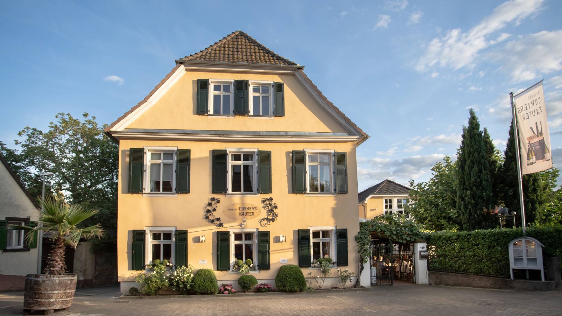 Hattenheimer Mannberg, Riesling trocken 2024 Weingut Dr. Corvers-Kauter ...